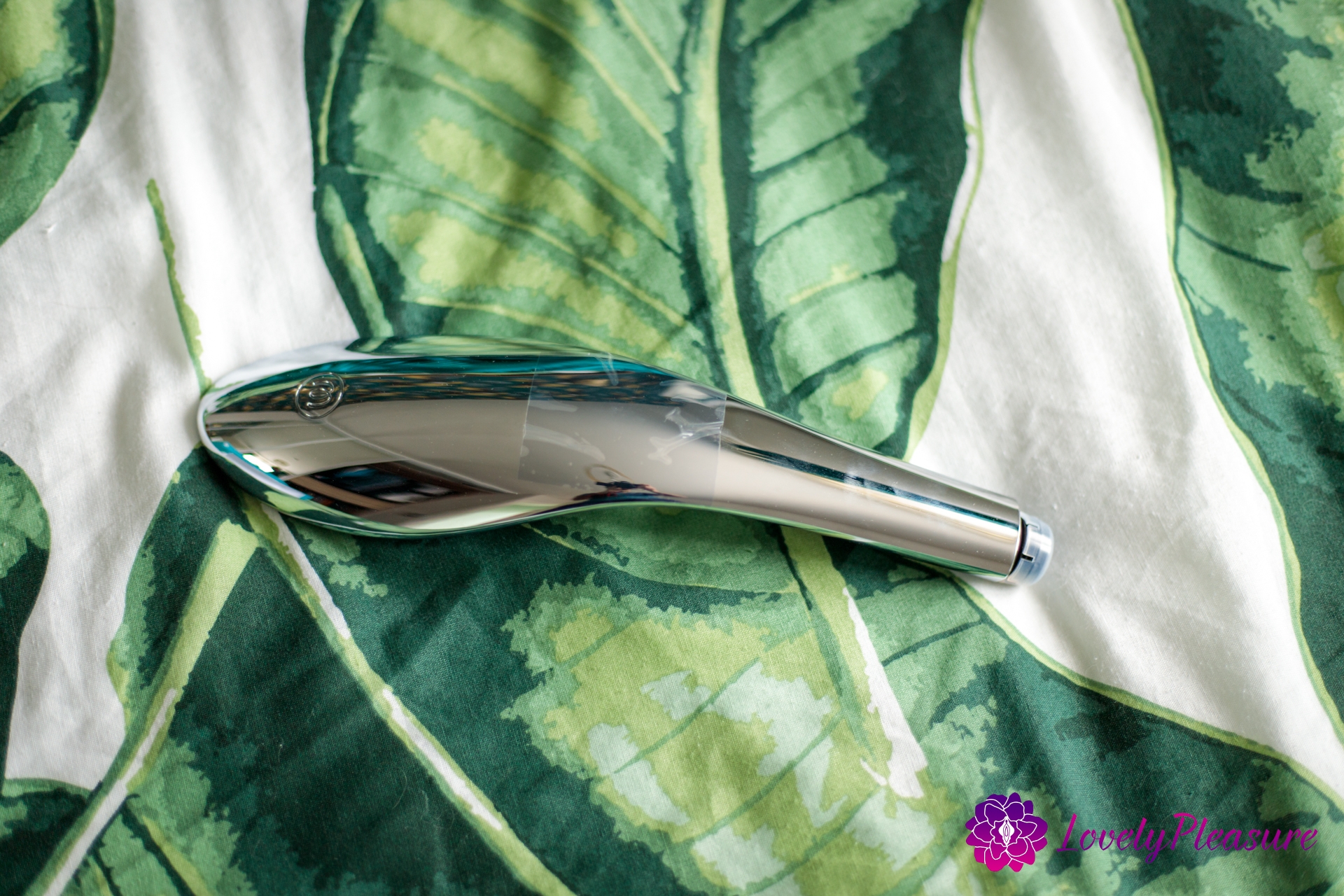 Test de la douchette Womanizer Wave - Le pommeau de douche combiné avec ...