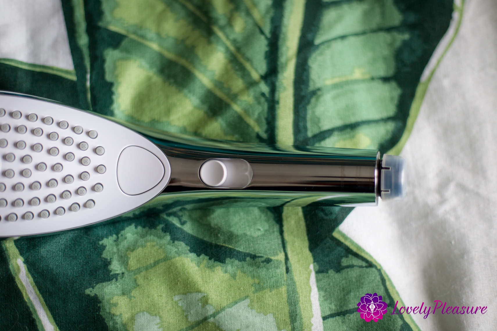 Test de la douchette Womanizer Wave - Le pommeau de douche combiné avec ...